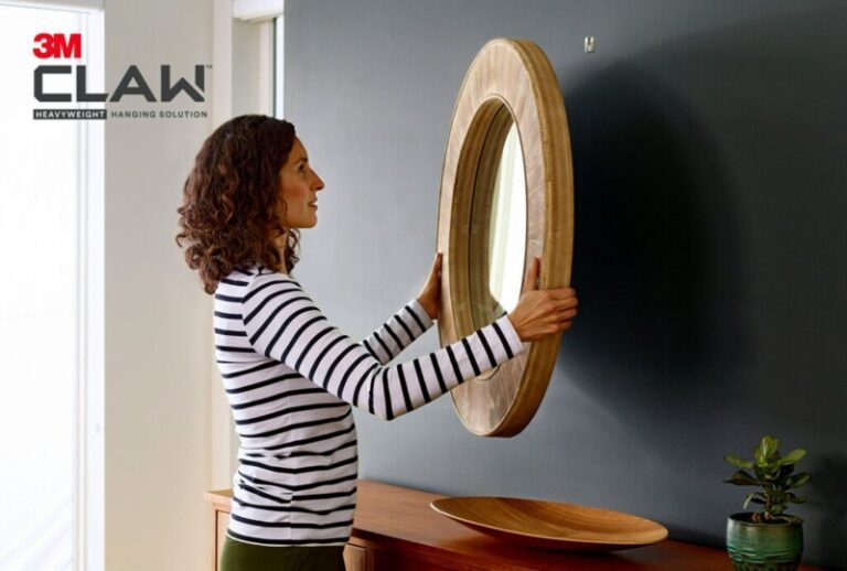 How to Hang Things on Walls With a 3M Claw - True Value Hardware