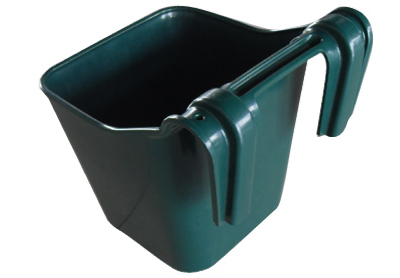 Feed Bucket, Green, 12-Qts. - True Value Hardware